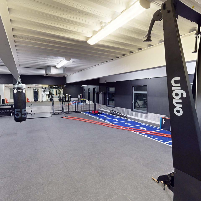 Iconiq Fitness - Hyrox Gym in Newbury, Berkshire - Open 24/7